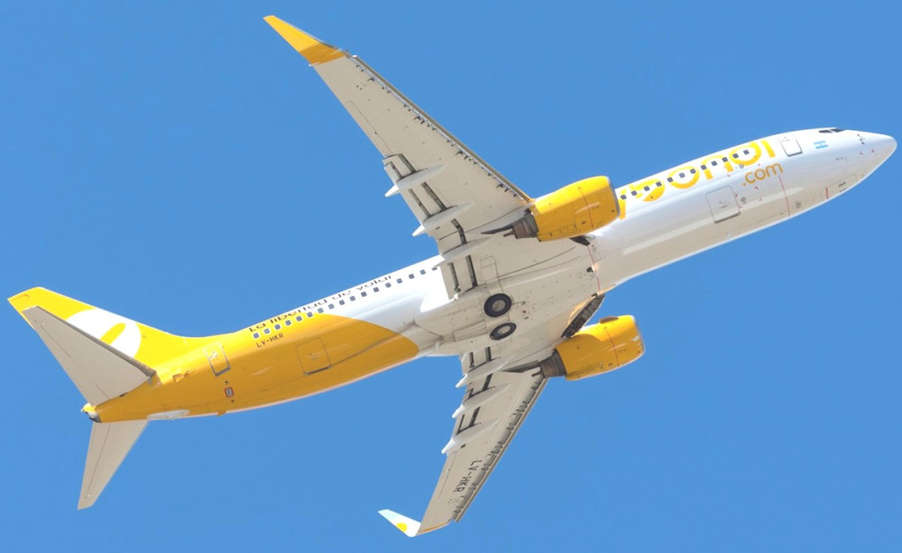 Flybondi inaugura BA-Florianópolis