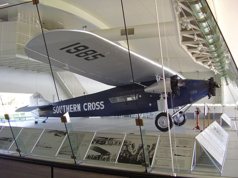 Réplica Southern Cross en Australia