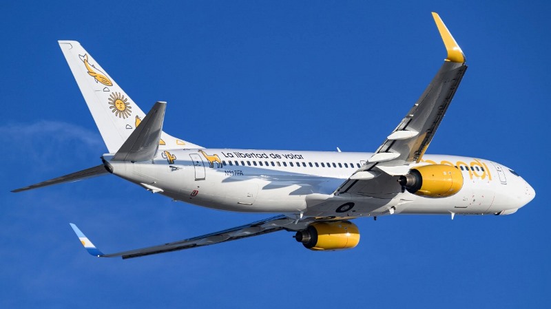 Flybondi incorpora 12º Boeing 737-800