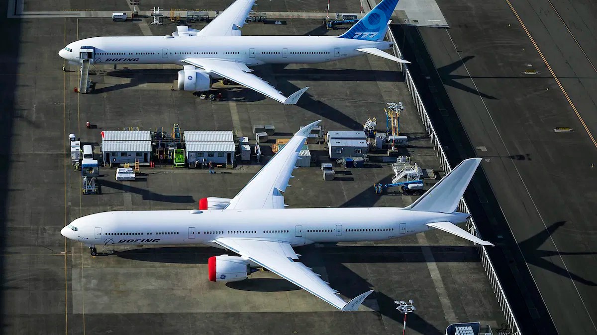 Boeing reactiva test 777X